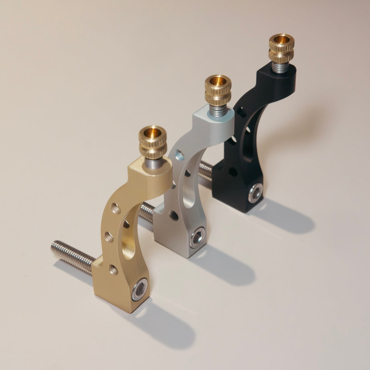 SHOVEL RESEARCH FMBCH (Fork Mounted Brake Cable Hanger) – SimWorks USA